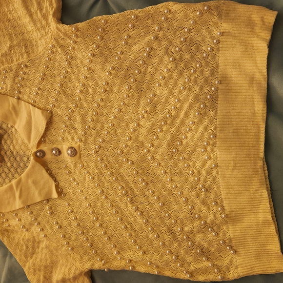 Lizzette collection | Tops | Yellow Knit Top With Pearl Accents | Poshmark